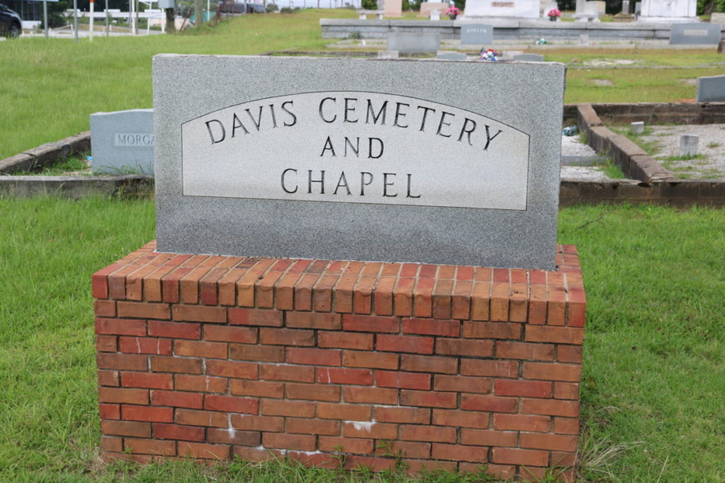 Davis Chapel Cemetery on Veterans Memorial Highway - Cobb Courier
