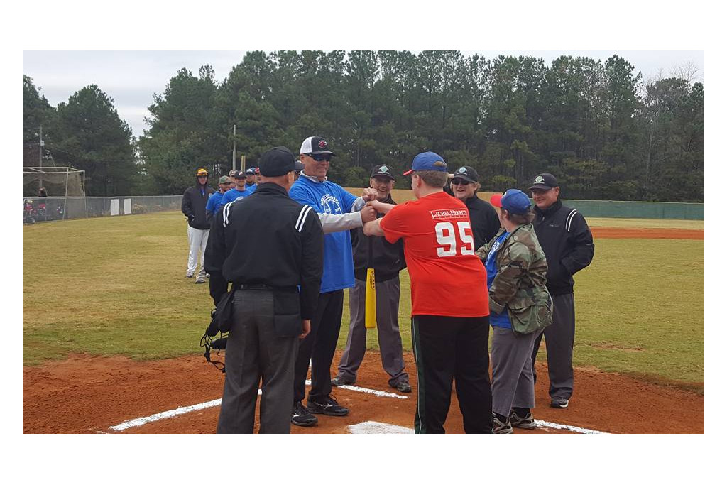 Athletes with Special Needs Challenge Major Leaguers in Ole Time ...