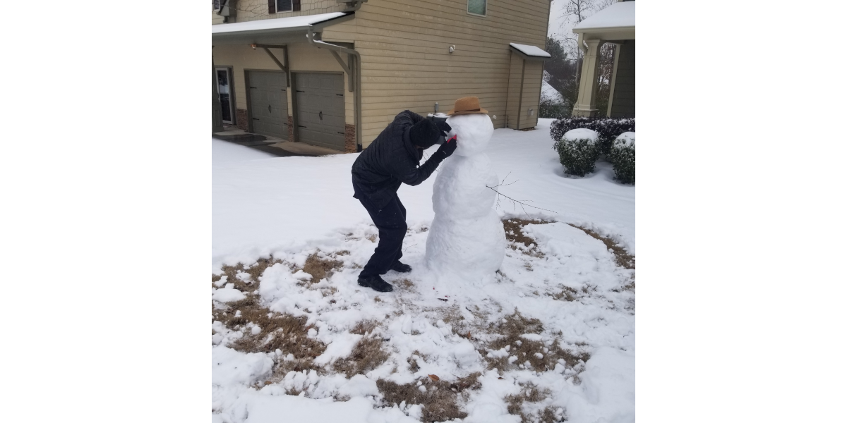 Photos of a walk in the snow in Mableton and Smyrna - Cobb Courier